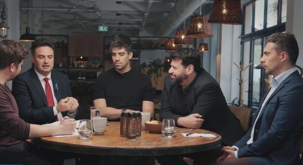 Vona Gábor: Márki-Zaynak a 2022-es bukás után pihenőt kellett volna ...